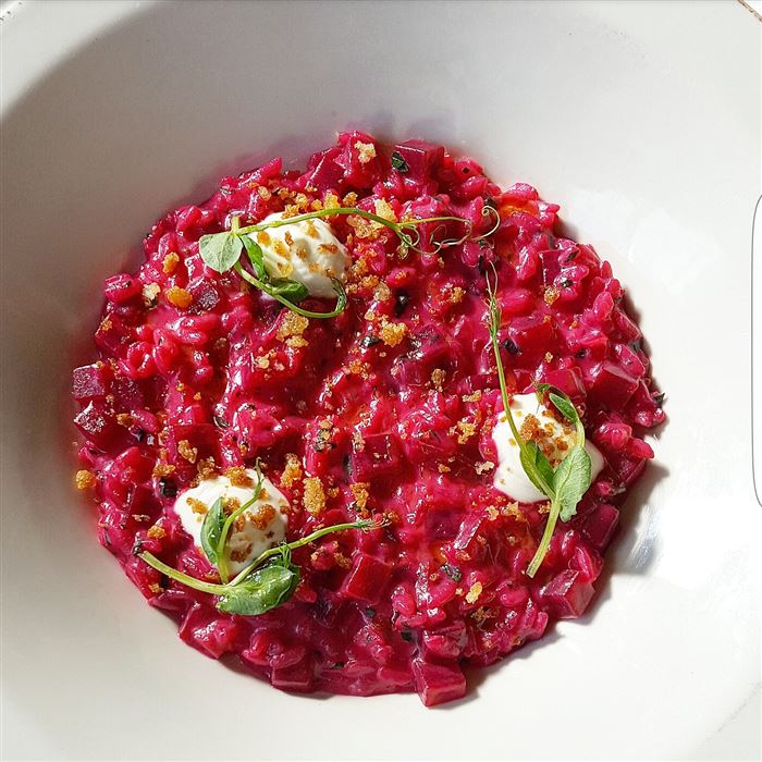 Red beet root risotto and goat cheese | Recipe by OliHarding | cookniche