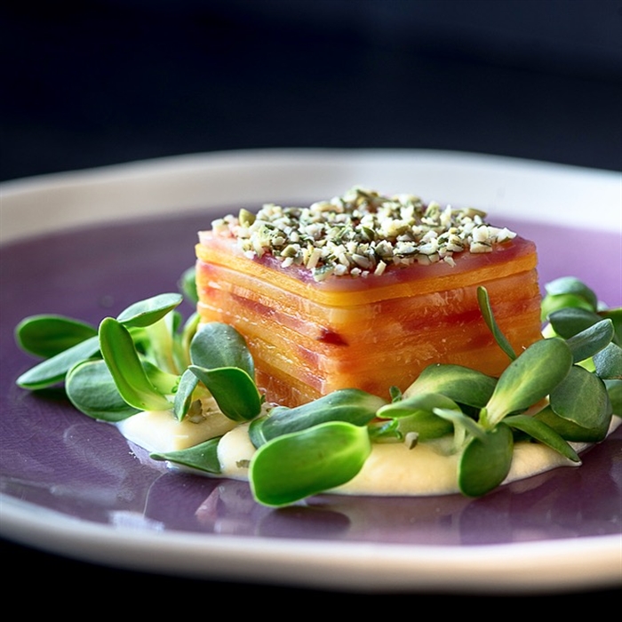 Beet pave with cashew cream | Recipe by BernadettVanek | cookniche